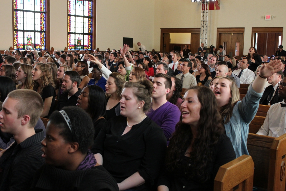 How Multi-Ethnic Churches Could Help Close the Race Wage Gap | Church ...
