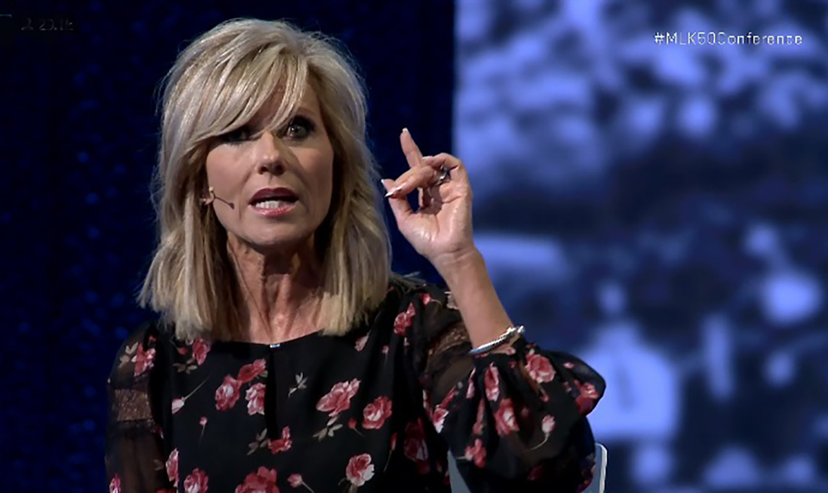 Southern Baptist leaders react to Beth Moore leaving denomination ...