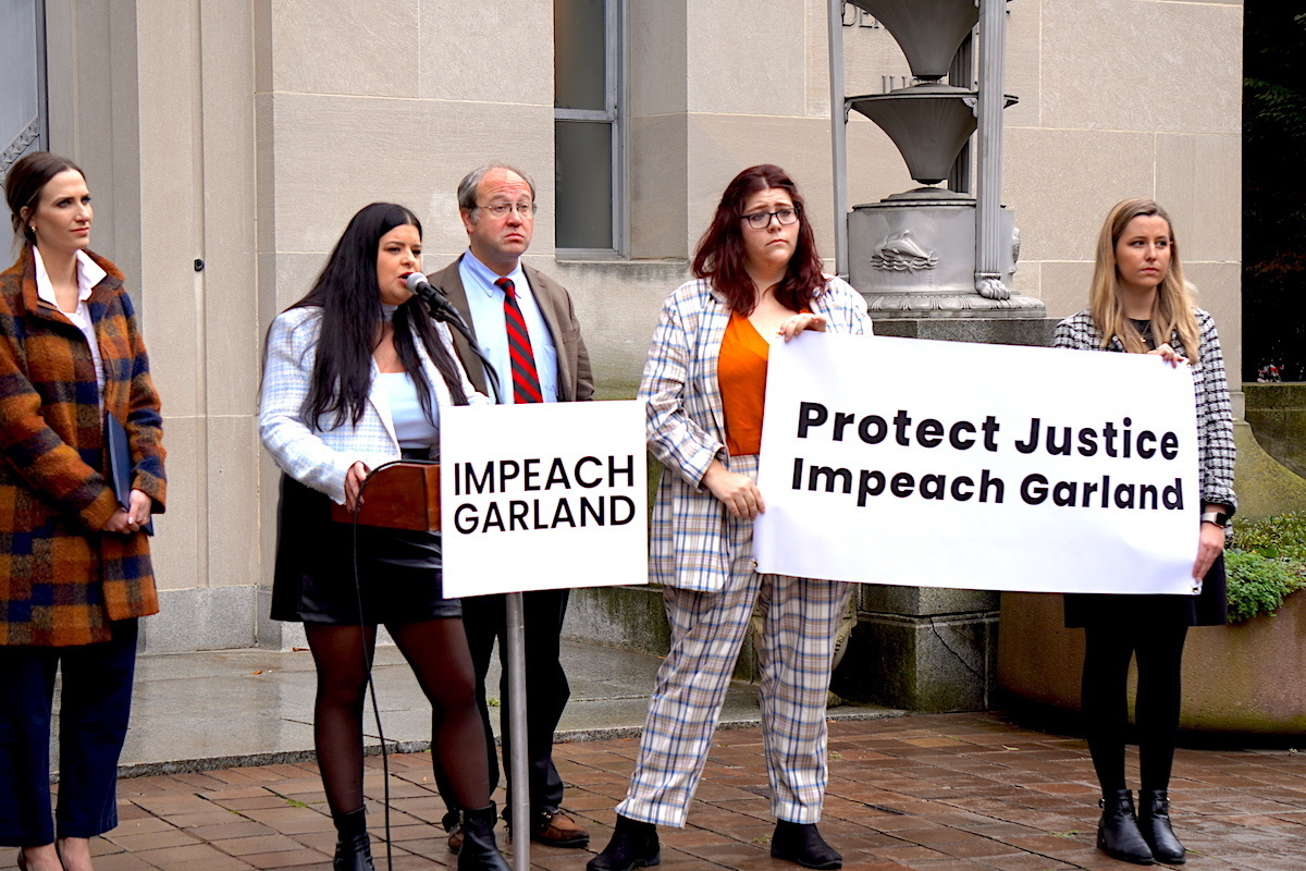 Activists seek Garland's impeachment over Houck raid | Politics