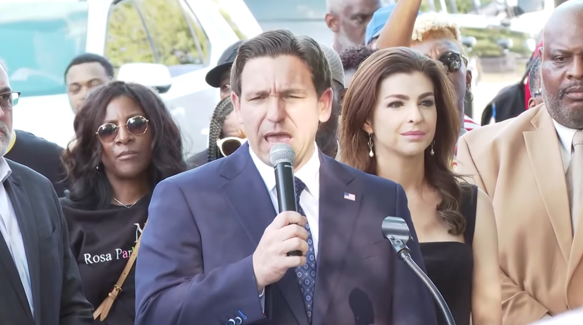 Ron DeSantis calls racist Dollar General shooter 'scumbag' | U.S.
