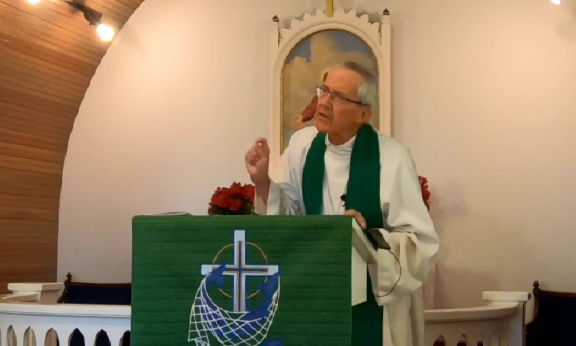 Pastor dies after falling through ice while skating | U.S.