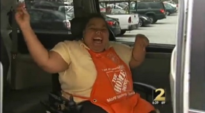 Tyler Perry Donates Van to Disabled Georgia Woman